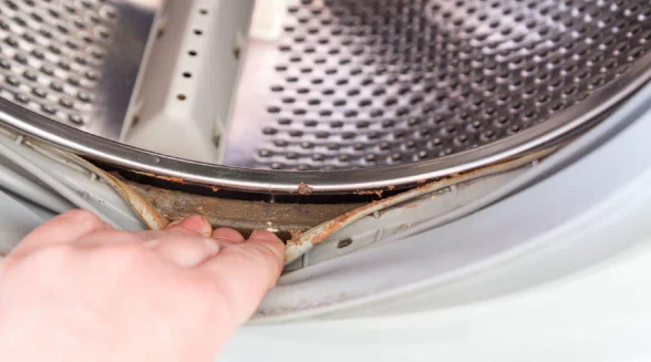 Washer Banging When Spinning? Fix It Today | Serviceteam