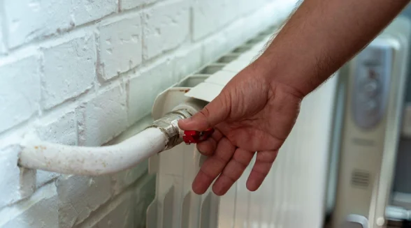 Banging Noise from Radiator |Heating Experts, London